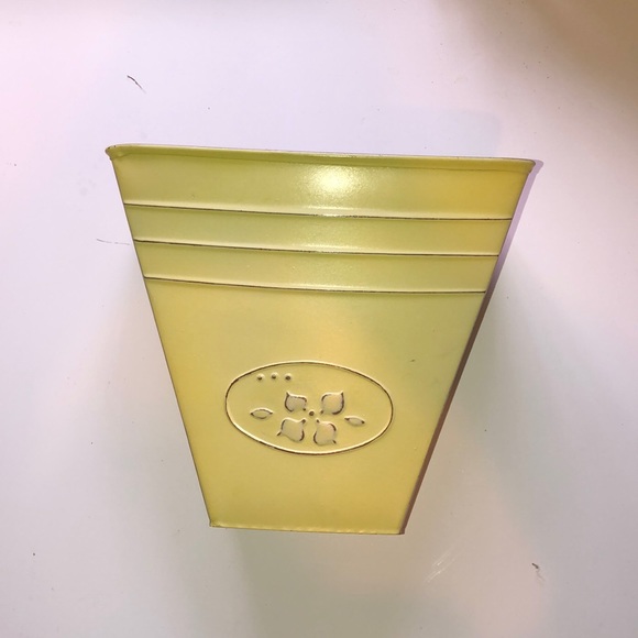 Accents | Vintage Yellow Metal Wall Pocket | Poshmark